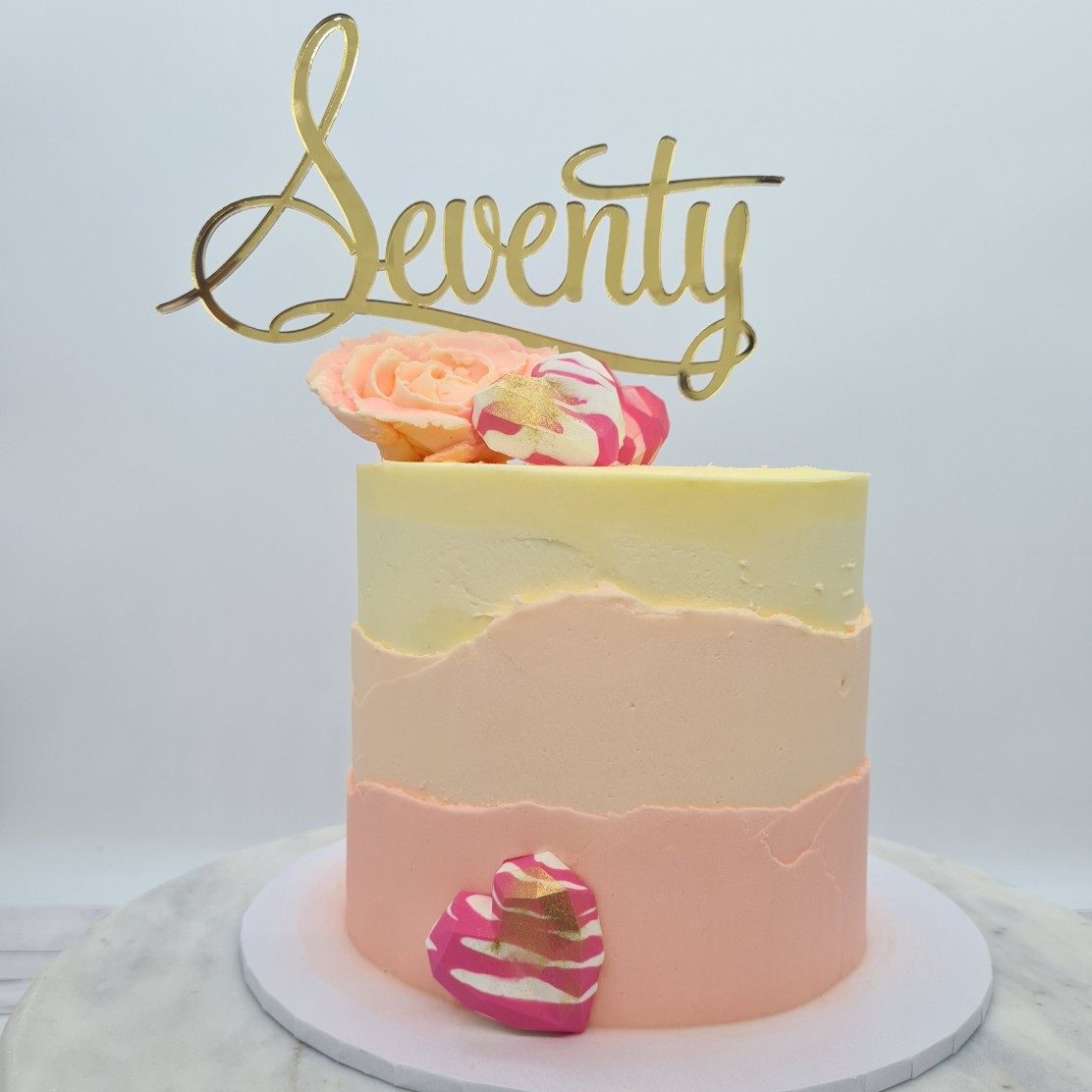 Moar Cupcakes - Menu